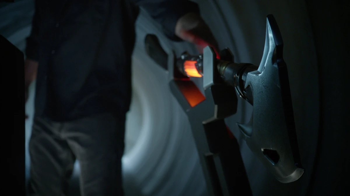 Vartox's axe | Arrowverse Wiki | Fandom