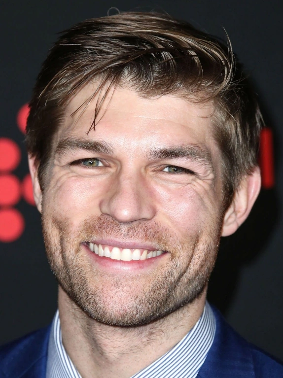 Liam McIntyre | Arrowverso Wiki | Fandom