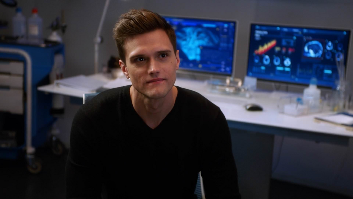 Ralph Dibny | Arrowverse Wiki Italia | Fandom Ralph Dibny | Arrowverse Wiki Italia | Fandom