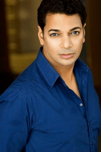 Christopher Logan | Arrowverse Wiki | Fandom