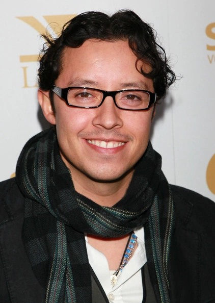 Efren Ramirez Arrowverse Wiki Fandom