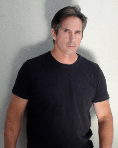 Bob McGovern | Arrowverse Wiki | Fandom