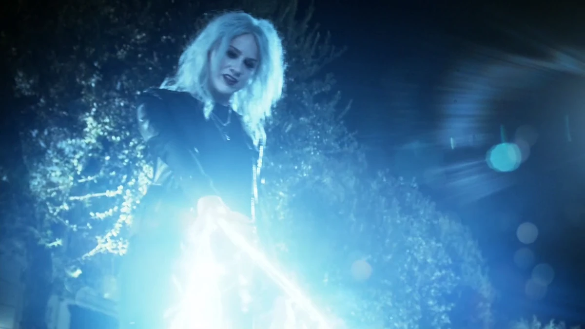 Livewire | Arrowwersum | Fandom