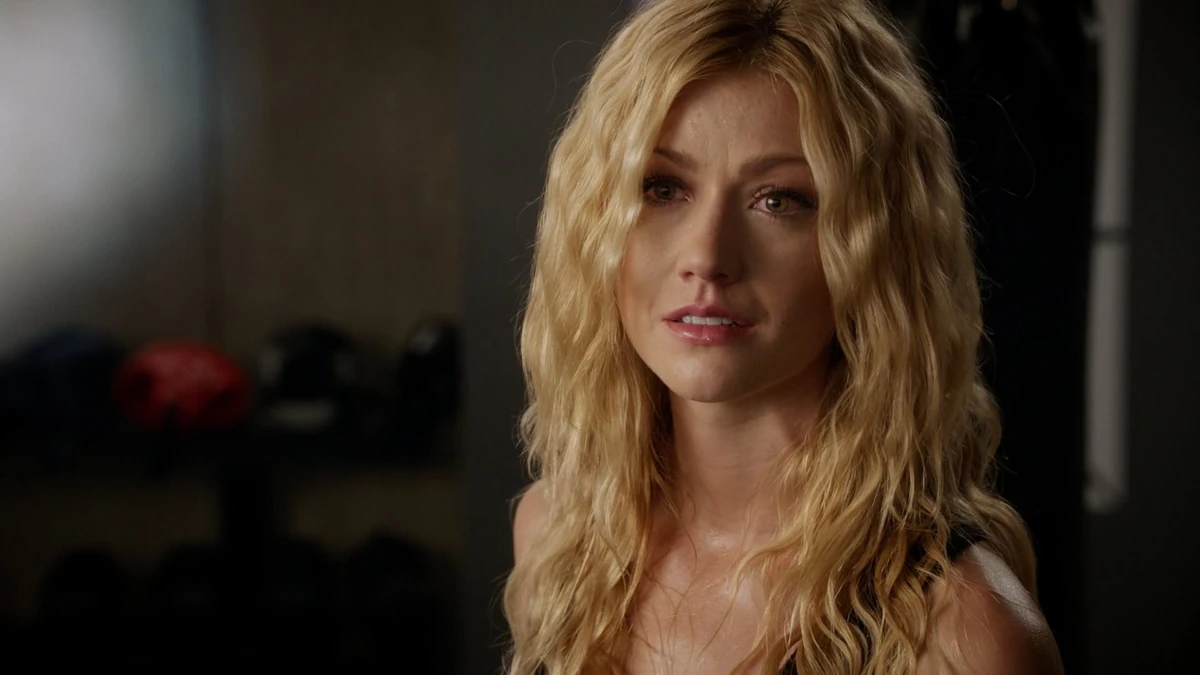 Mia Queen | Arrowverse Wiki | Fandom