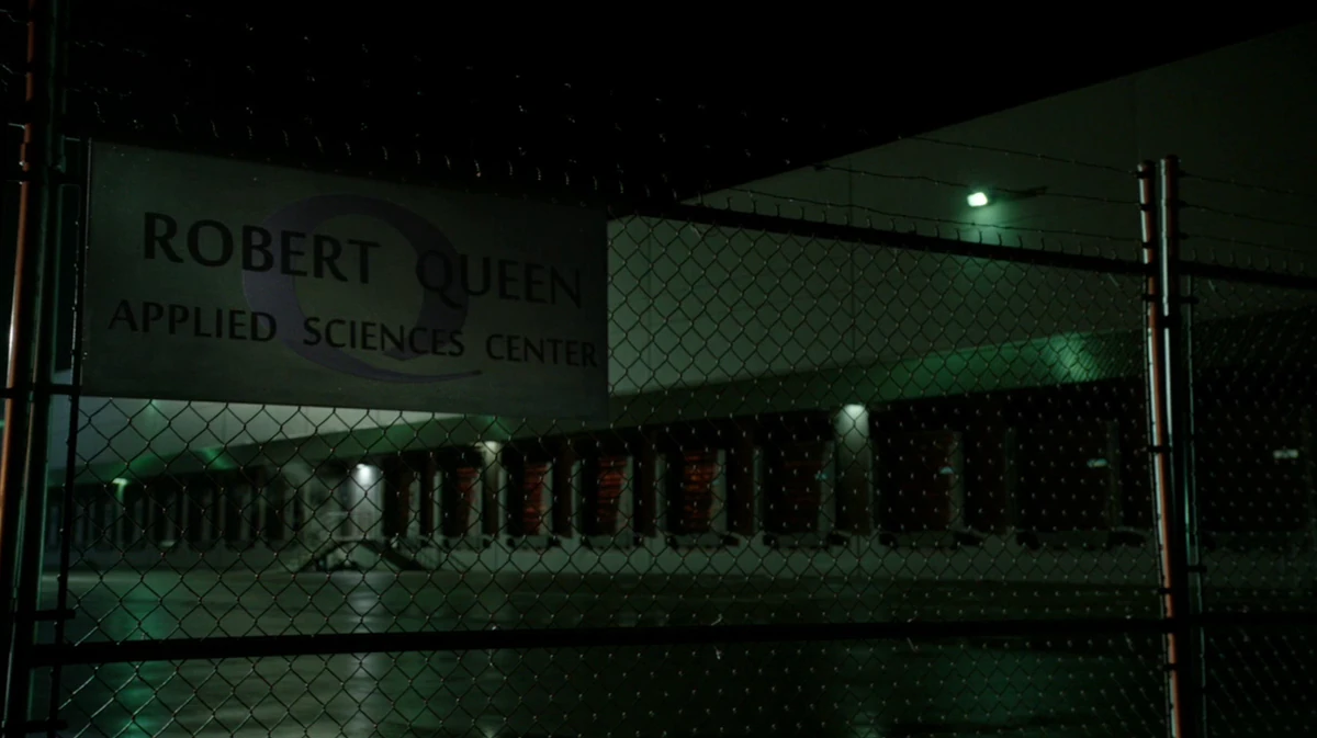 Robert Queen Applied Sciences Center | Arrowverse Wiki | Fandom