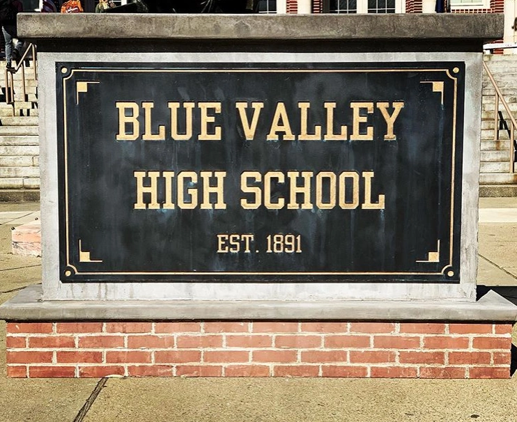 Blue Valley High School | Arrowverse Wiki Italia | Fandom