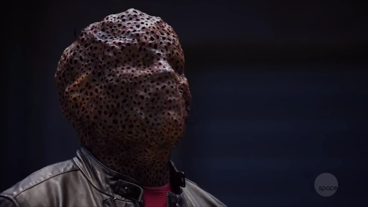 Category:Images of Neron | Arrowverse Wiki | Fandom