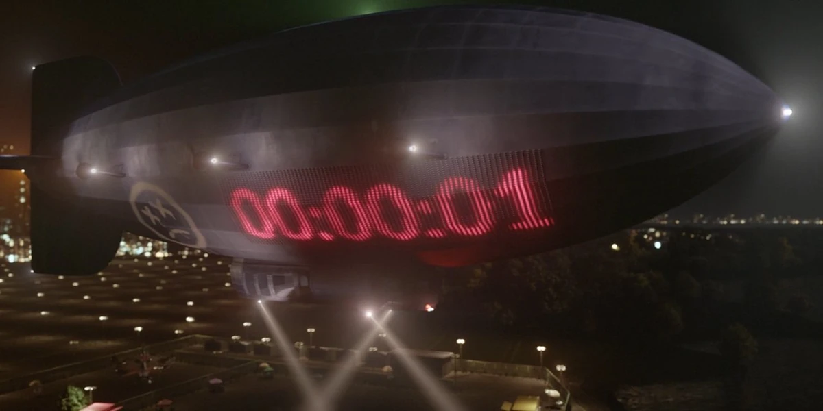 Bat-Blimp | Arrowverse Wiki | Fandom