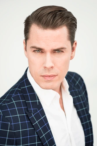 Justin Sproule | Arrowverse Wiki | Fandom