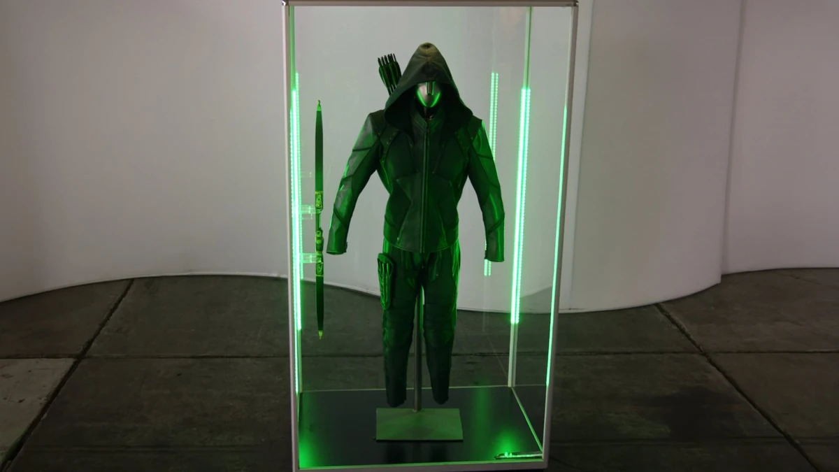 Green Arrow suits (Earth-Prime) | Arrowverse Wiki | Fandom