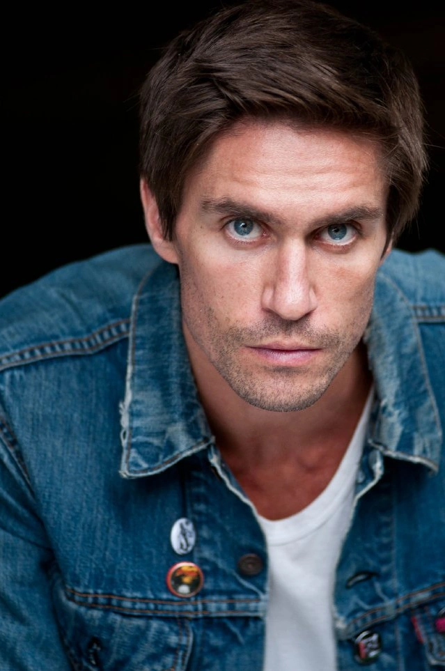 Michael Rowe | Arrow wiki | Fandom