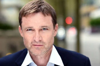 Peter Flemming | Wiki Arrowverso | Fandom