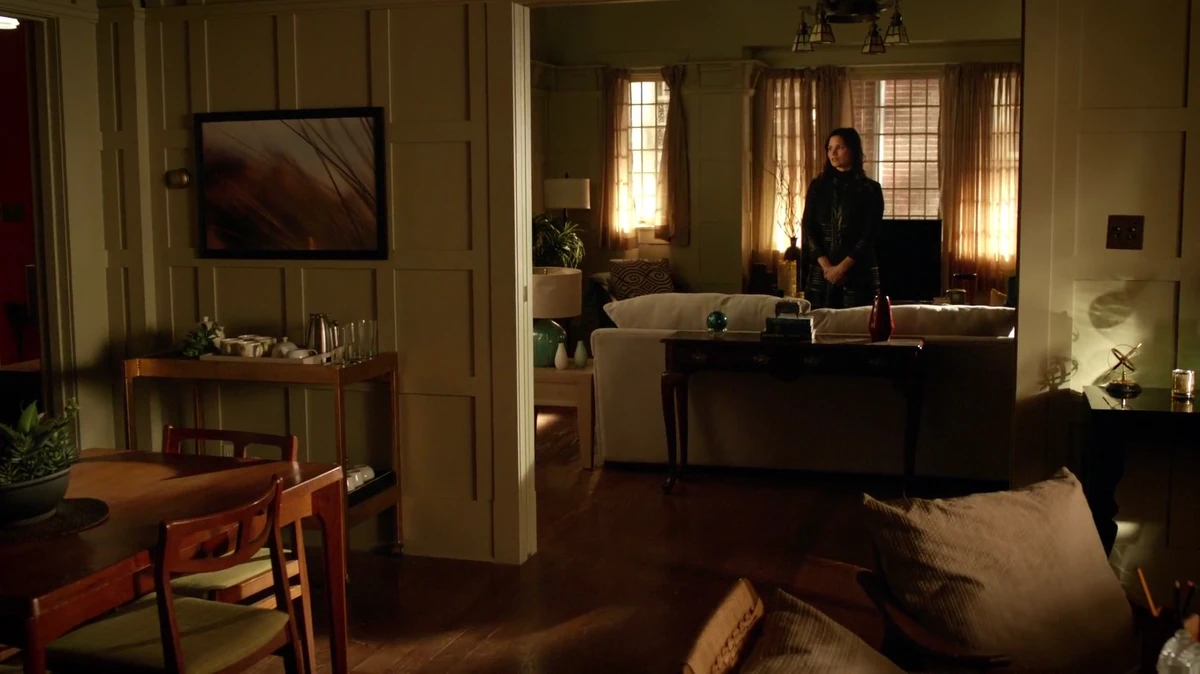 Quentin Lance's apartment | Arrowverse Wiki | Fandom