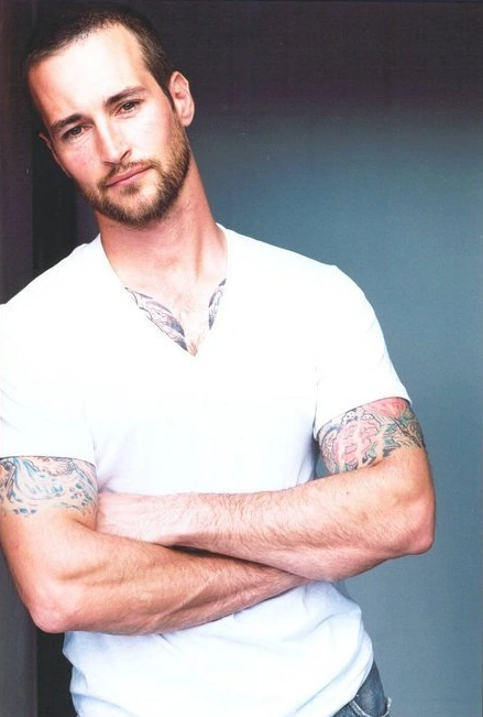 Derek Hamilton | Arrowverse Wiki | Fandom