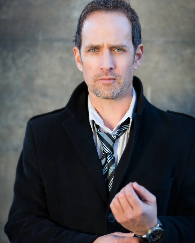 Robert Moloney | Arrowverse Wiki | Fandom