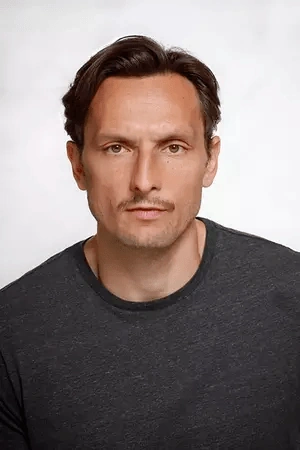 Greg Csiszar | Arrowverse Wiki | Fandom