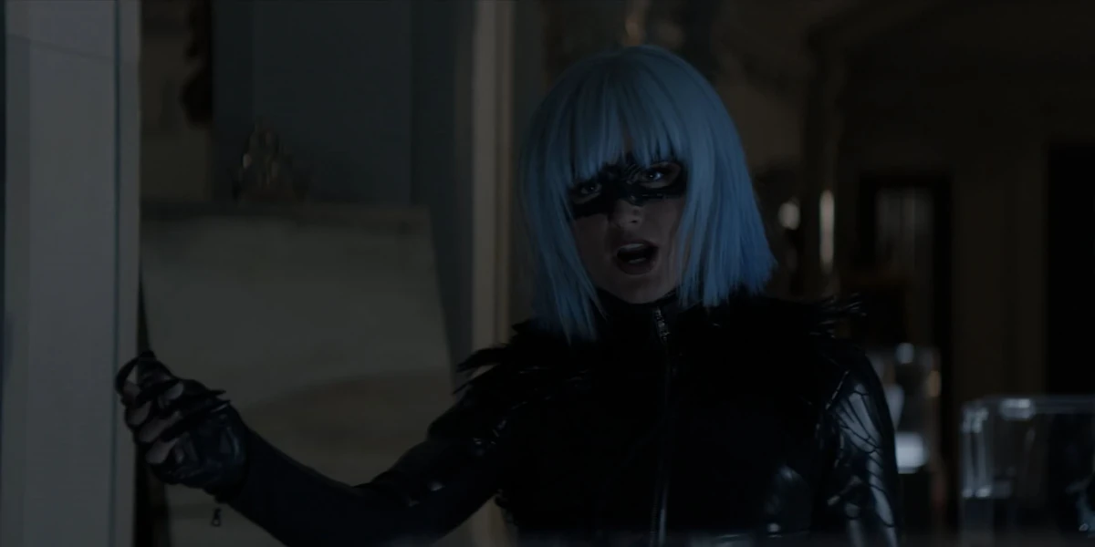 Magpie suit (Earth-1) | Arrowverse Wiki | Fandom