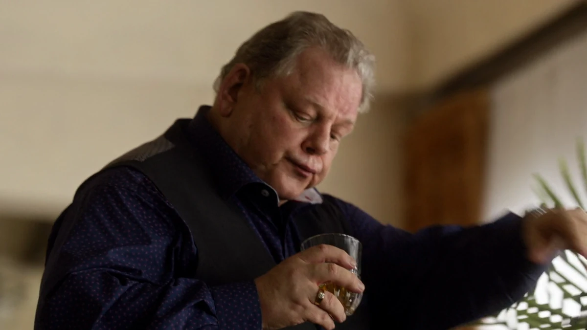 Rich | Arrowverse Wiki | Fandom