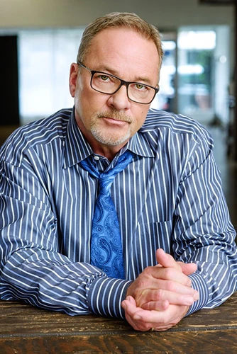 Mark Thompson | Arrowverse Wiki | Fandom