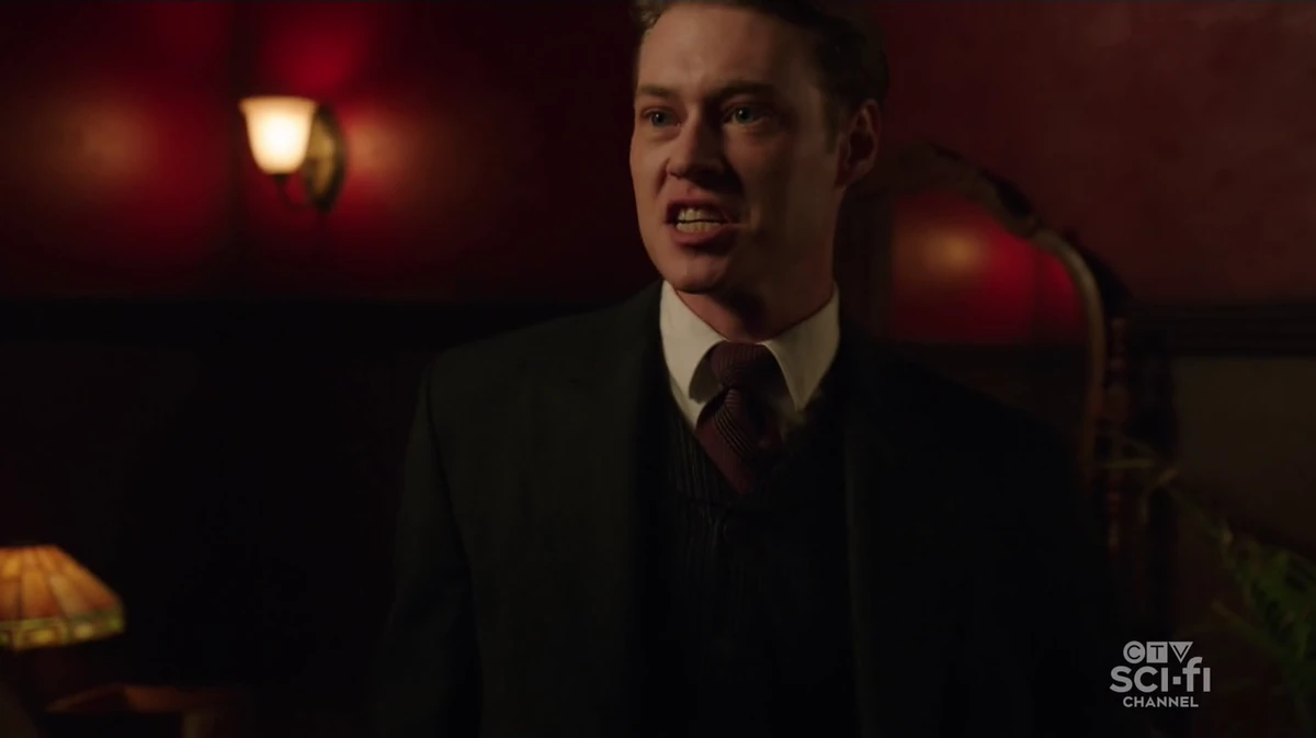 Clyde Barrow | Arrowverse Wiki Italia | Fandom