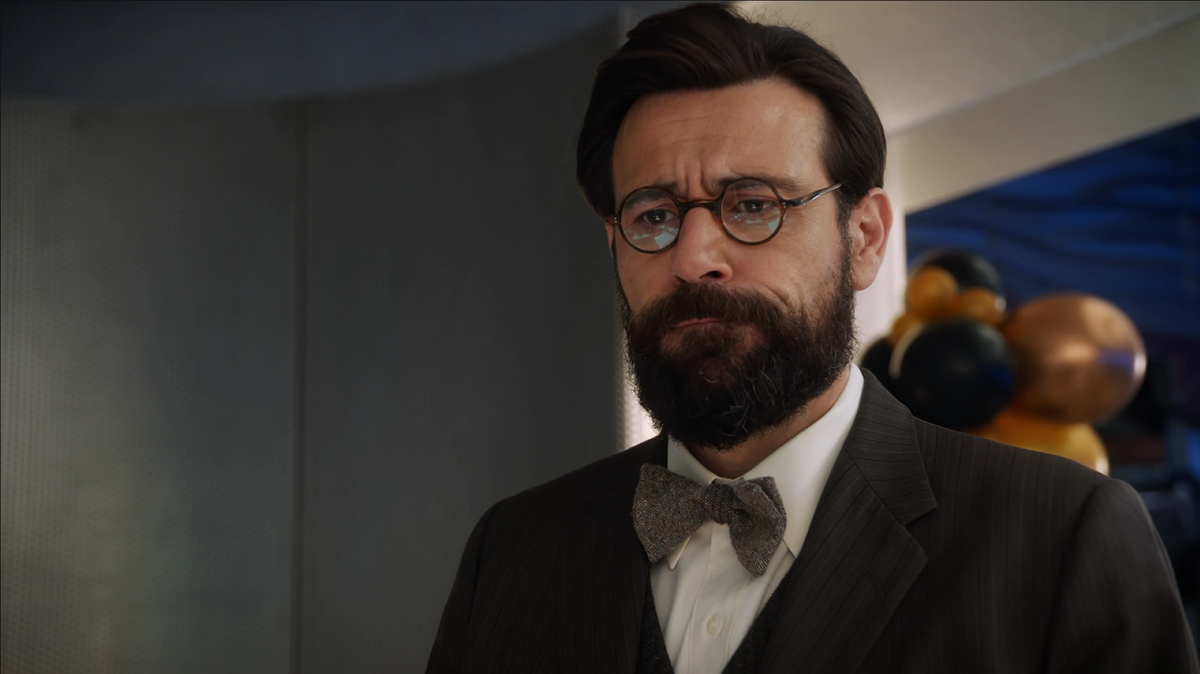 Gwyn Davies Arrowverse Wiki Fandom