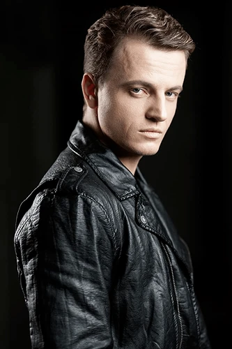 Andre Roshkov | Arrowverse Wiki | Fandom