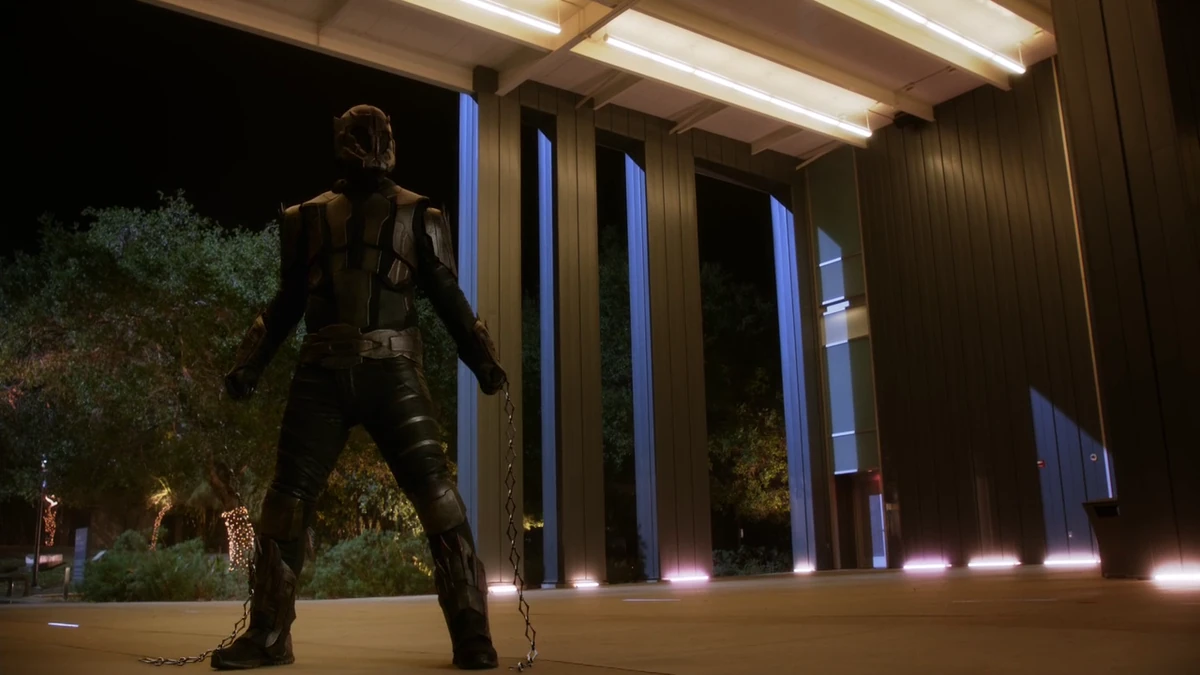 Master Jailer armor | Arrowverse Wiki | Fandom