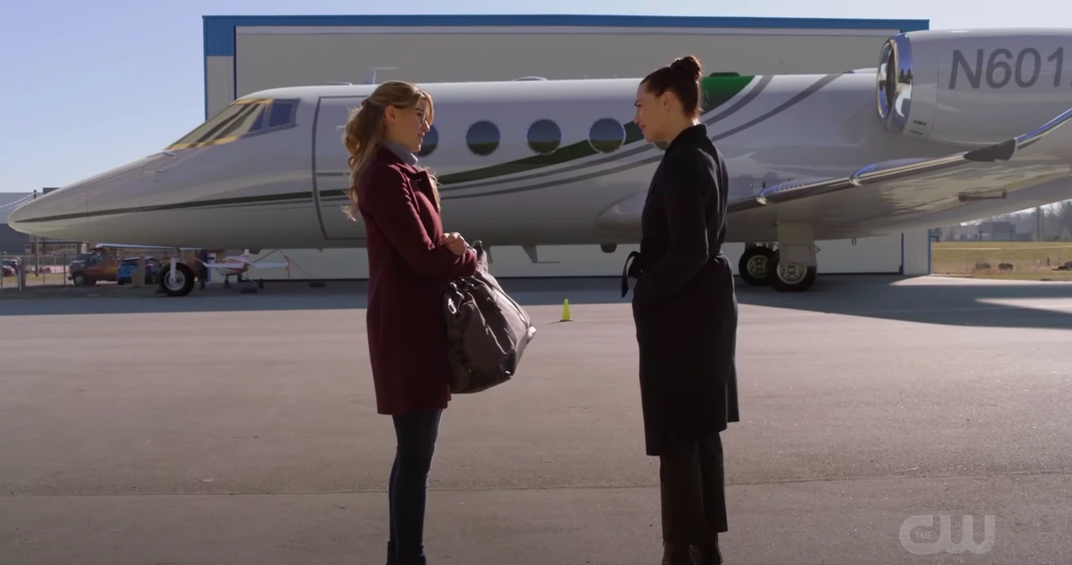 Lena Luthor's jet | Arrowverse Wiki | Fandom