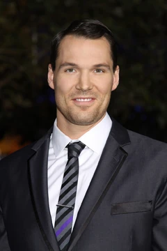 Dan Clark Bodyguard