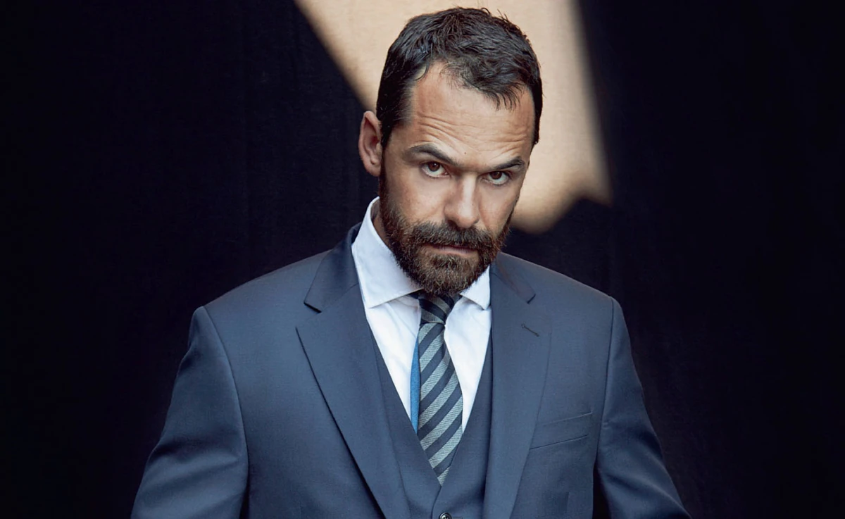 Casper Crump | Wiki Arrowverso | Fandom