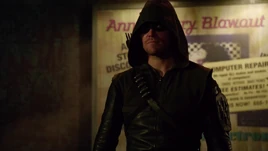 The Arrow suits | Arrowverse Wiki | Fandom