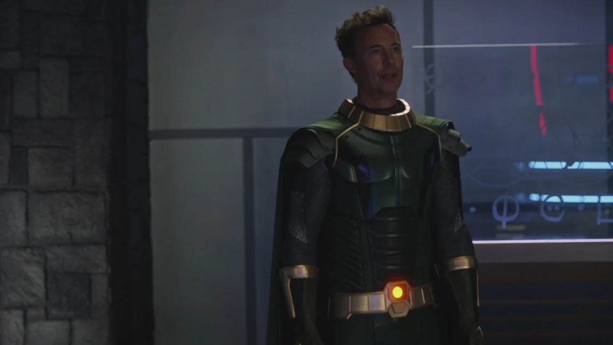 Pariah suit | Arrowverse Wiki | Fandom