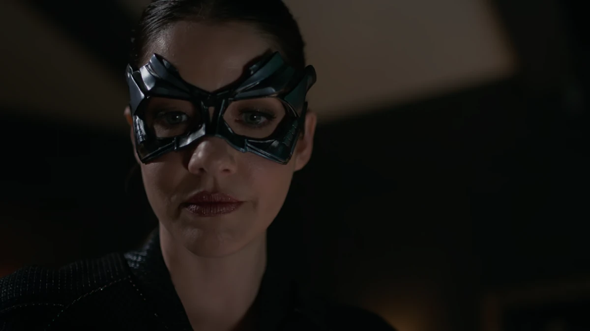 Traje de Acrata | Arrowverso Wiki | Fandom