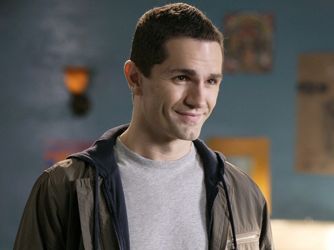 Davis Bloome | Arrowverse Wiki Italia | Fandom