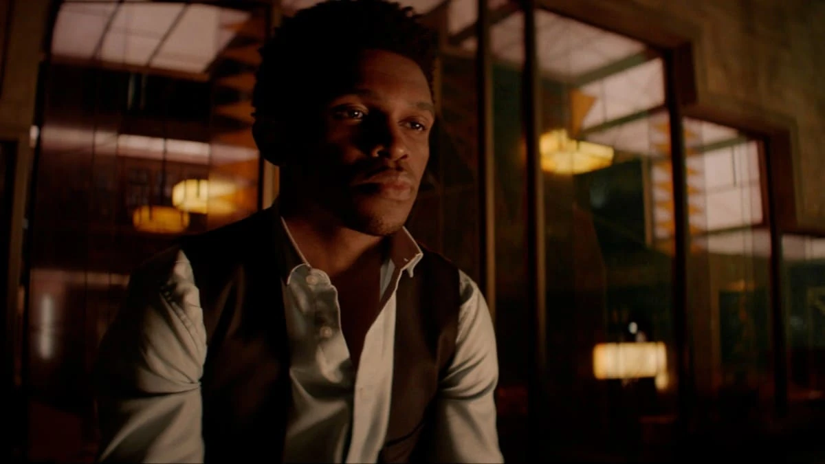 Luke Fox | Wiki Arrowverso | Fandom