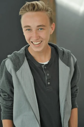 Ruairi MacDonald | Arrowverse Wiki | Fandom