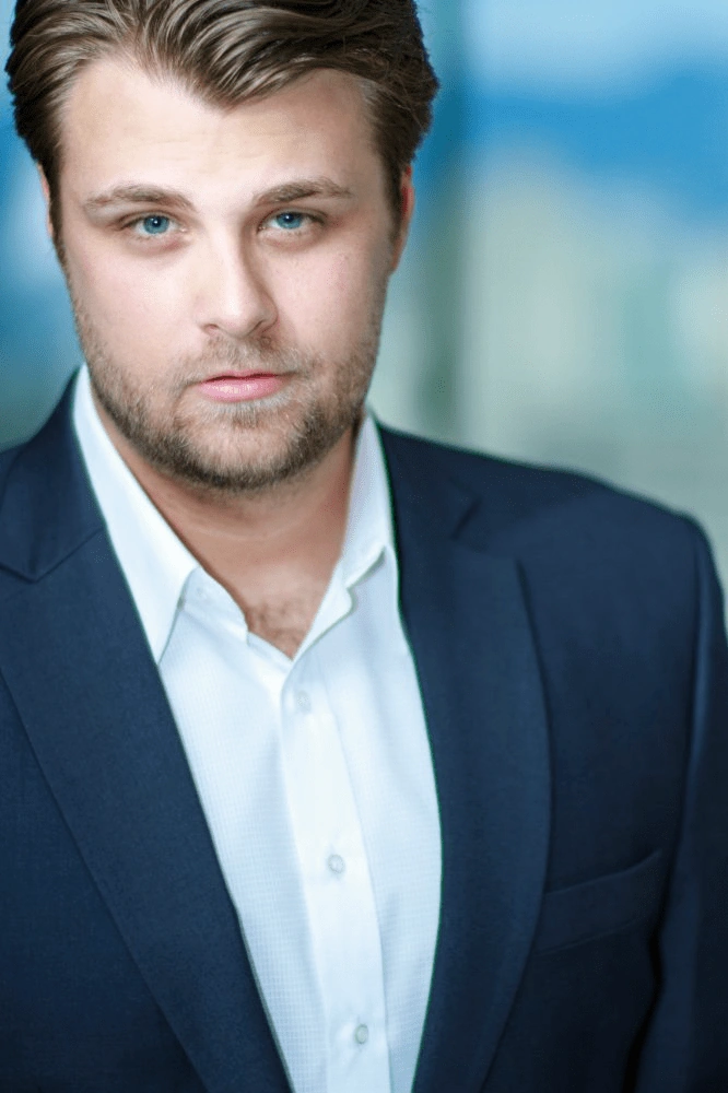 Lee Page | Arrowverse Wiki | Fandom