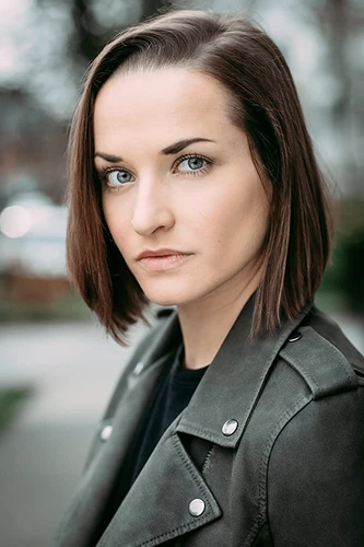 Liza Cosier | Arrowverse Wiki | Fandom