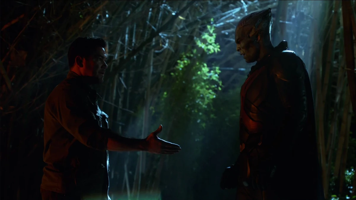 Caçador de Homens | Arrowverso Wiki | Fandom