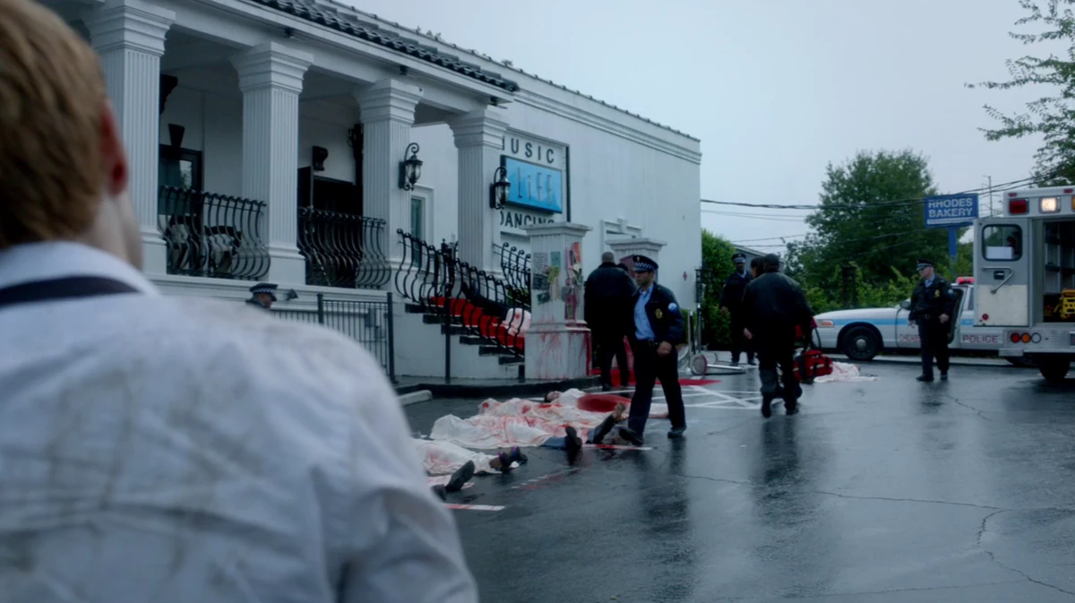 Music Life Dancing | Arrowverse Wiki | Fandom