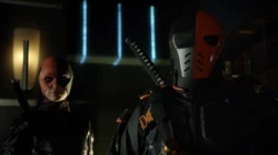 Slade Wilson | Wiki Arrowverso | Fandom