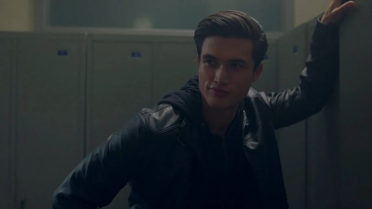 Terry McGinnis (Earth-99) | Arrowverserewrite Wiki | Fandom