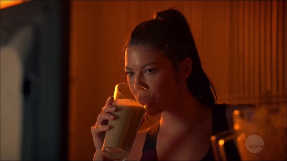 Emiko Queen (Earth-2) | Arrowverserewrite Wiki | Fandom