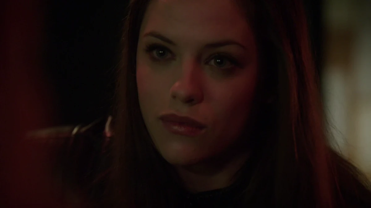 Helena Wayne (Earth-3) | Arrowverserewrite Wiki | Fandom