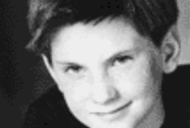 Robert Naylor Voice Actor