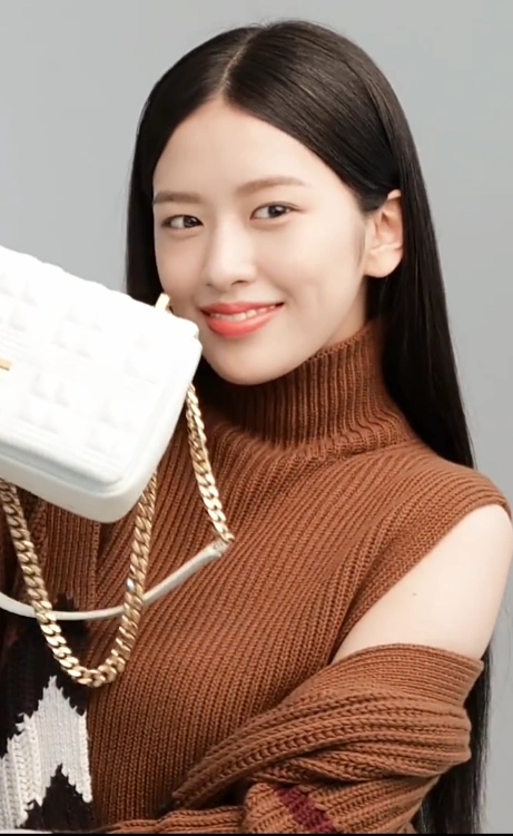 An Yujin | Artistpedia Wiki | Fandom