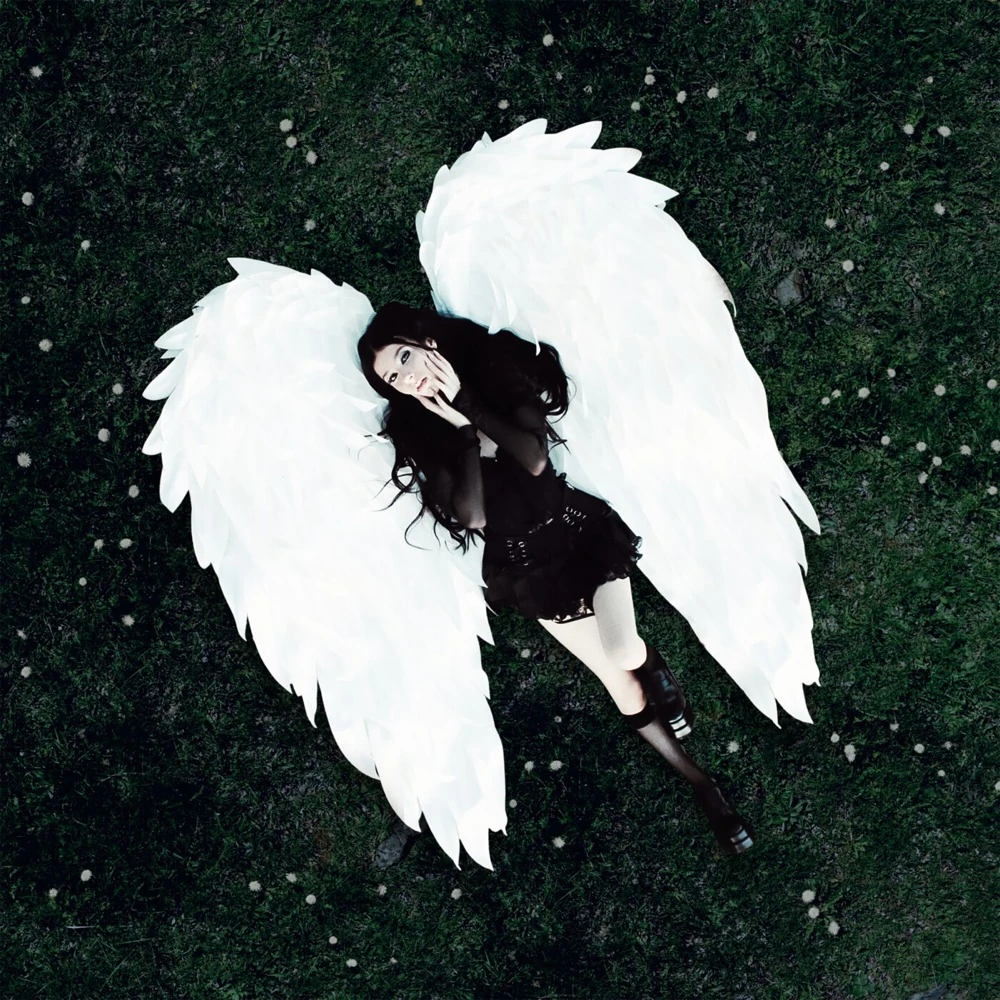 I Am | Ashley Sienna Wiki | Fandom