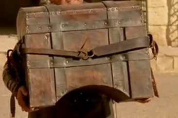 Chest of Gold | Atlantis Wiki | Fandom