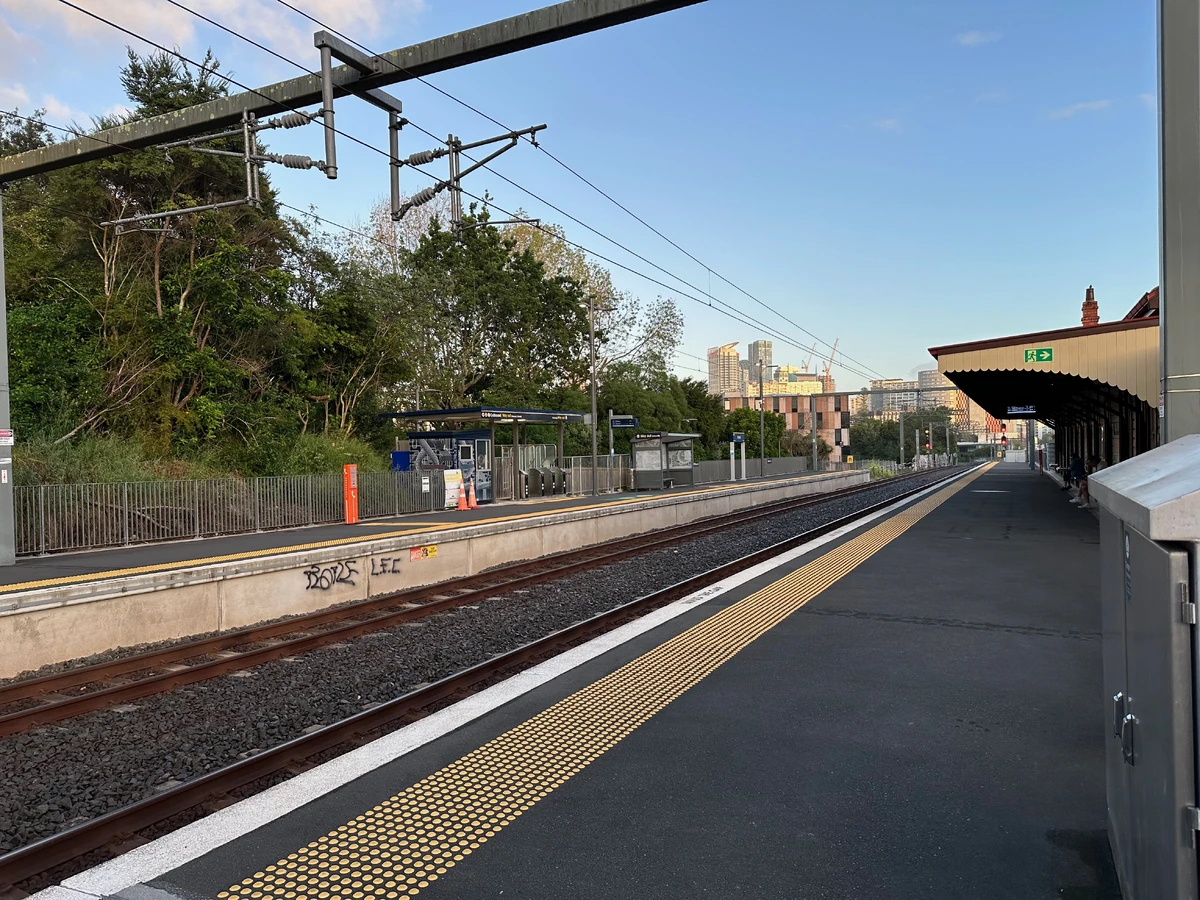 Parnell Station | AT Metro Wiki | Fandom