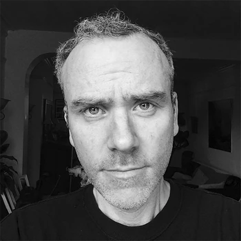 Roy Kerr | Aurora Aksnes Wiki | Fandom